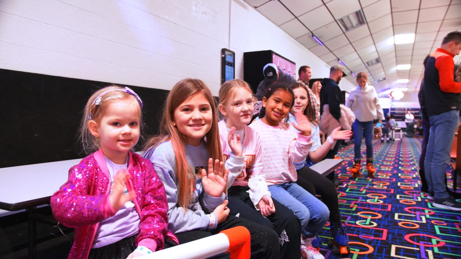 River Roll Kansas City | Public Skate Times & Themed Events